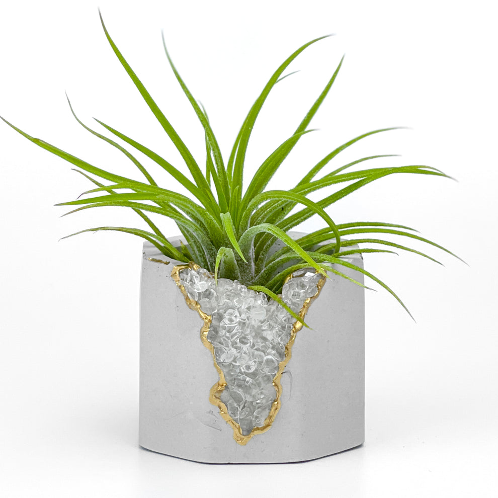 CLEAR QUARTZ GEODE PLANTER 6647153623190 – AURA 8 HOME