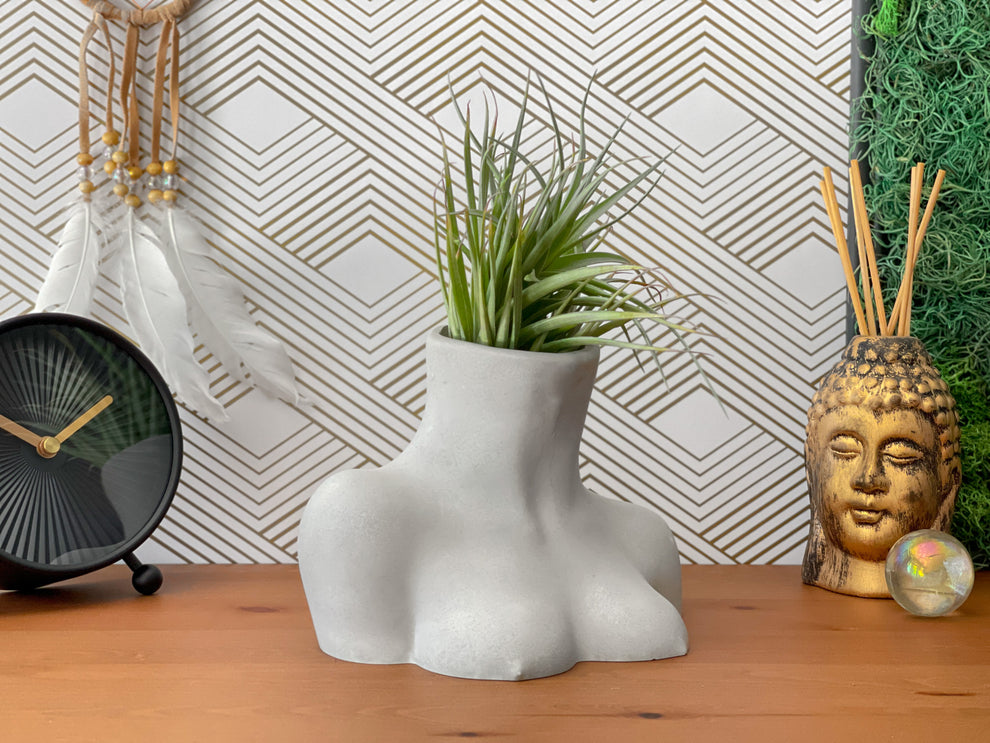 Large Female Body Vase 7624604876950 – AURA 8 HOME