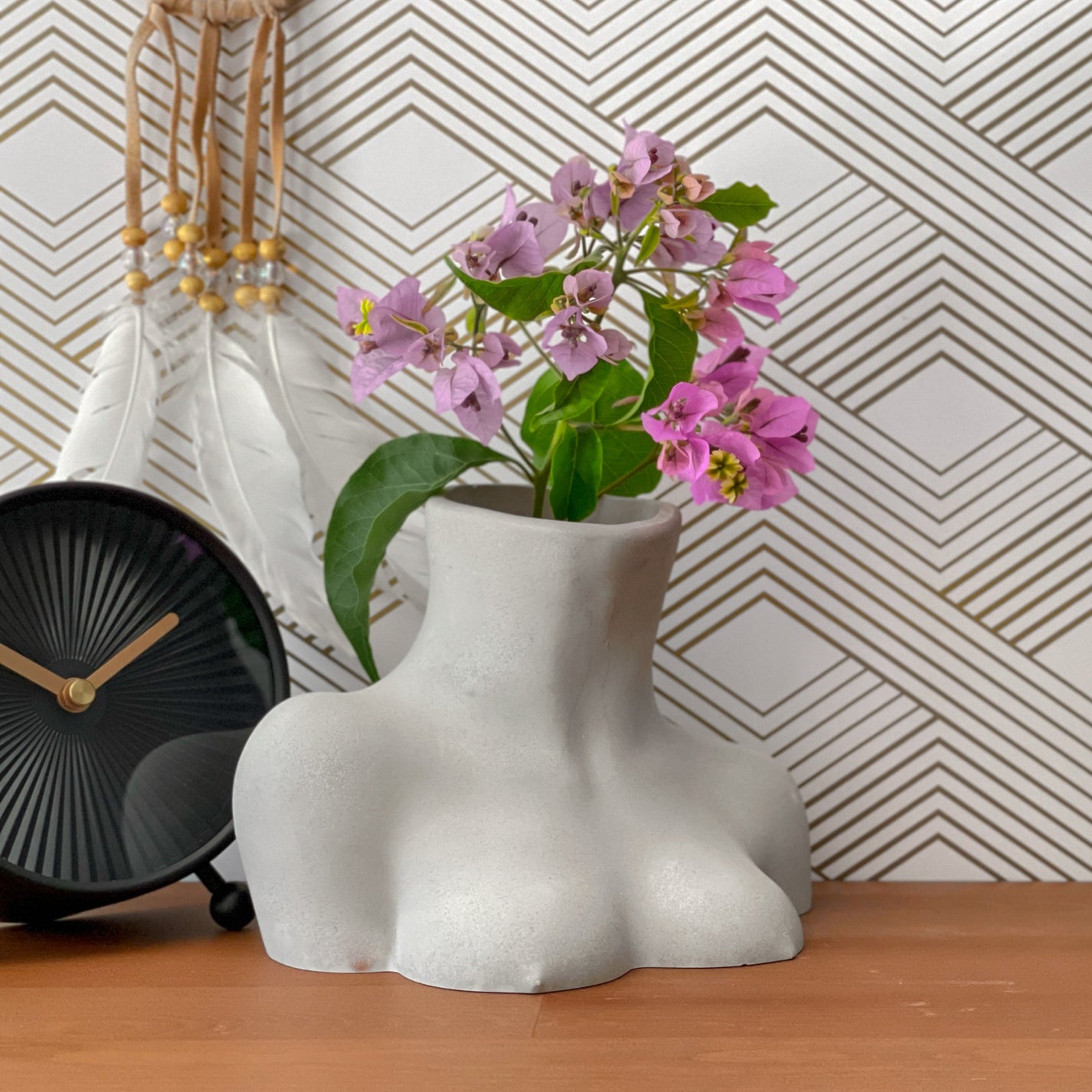 Large Female Body Vase 7624604876950 – AURA 8 HOME